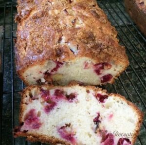 Cake met verse pruimen - Sos Recepten